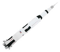Model Rocket Building: Estes Saturn V Instructions